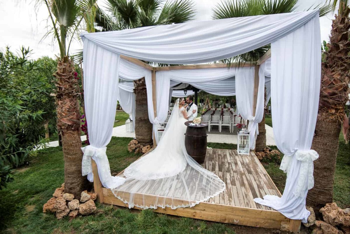 Biyer Event Hall - İnciraltı Kır Düğünü Fiyatları - DüğünYardımcısı.com