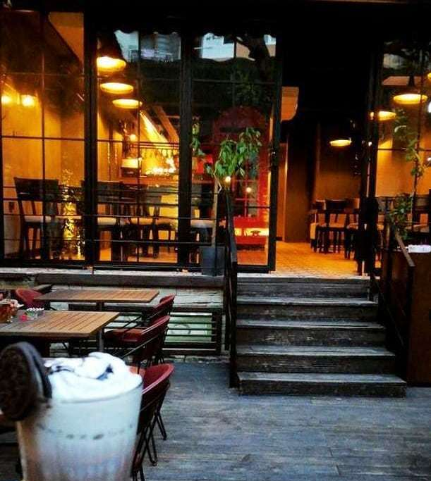 Lost Cafe Bar - Nişan & Söz Fiyatları - DüğünYardımcısı.com