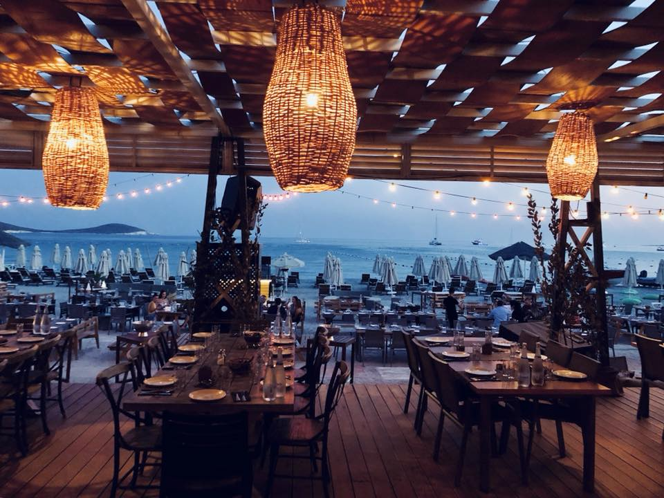 Veranda Alaçatı - Doğum Günü Fiyatları - DüğünYardımcısı.com